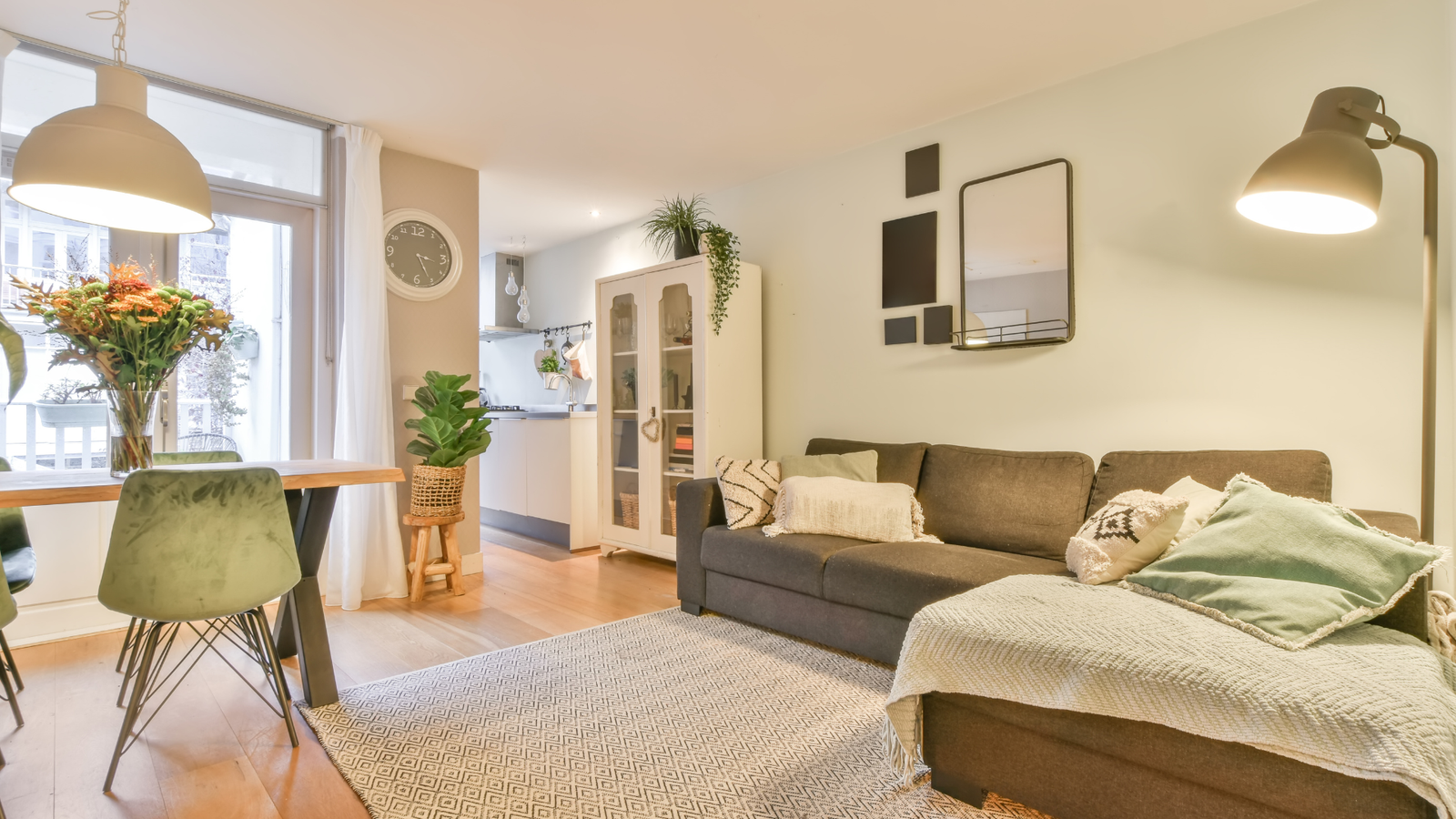 HOME2 - Spaces Cleaning & Design | Los Angeles